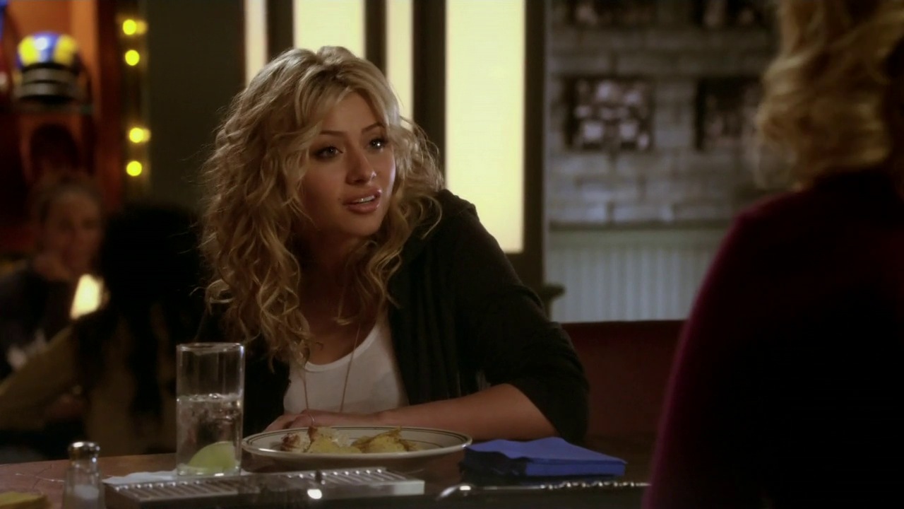 1x16 - Fancy Dan - 1x16 Fancy Dan 0014 - Aly & AJ Fan Gallery