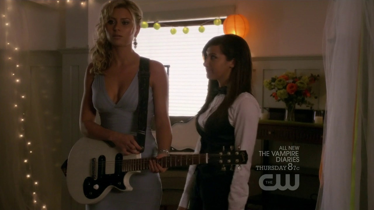 1x16 - Fancy Dan - 1x16 Fancy Dan 0114 - Aly & AJ Fan Gallery