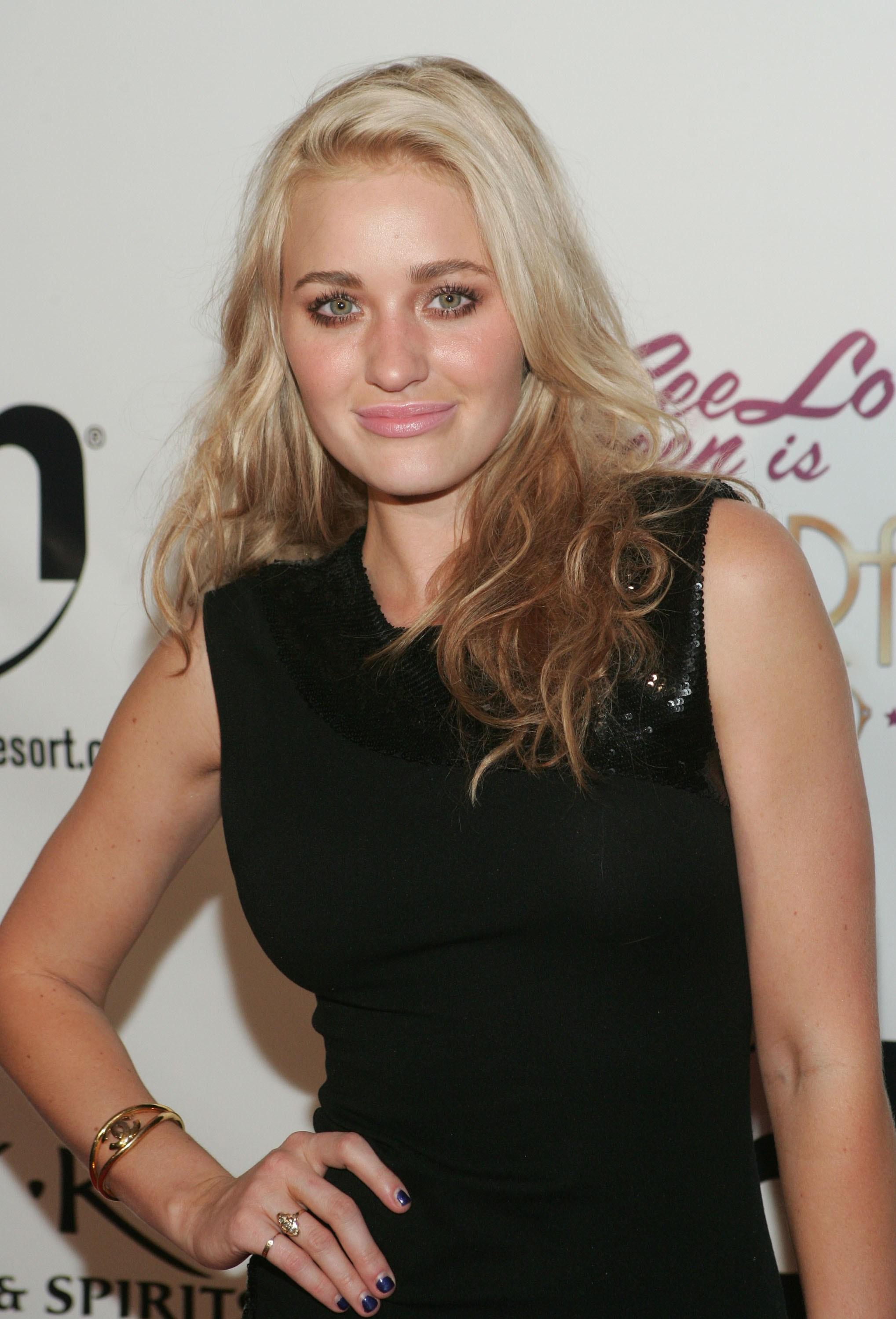 March 2 - The Debut of CeeLo Green is Loberace - 044 - Aly & AJ Fan Gallery