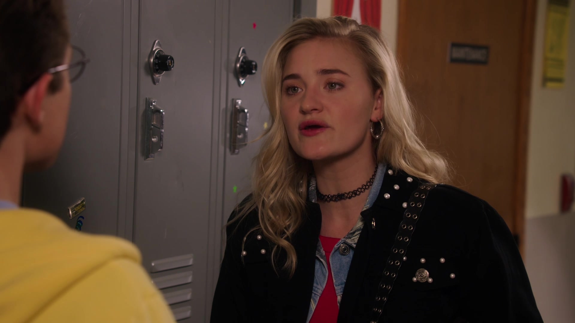 6x11 - The Wedding Singer - 0045 - Aly & AJ Fan Gallery