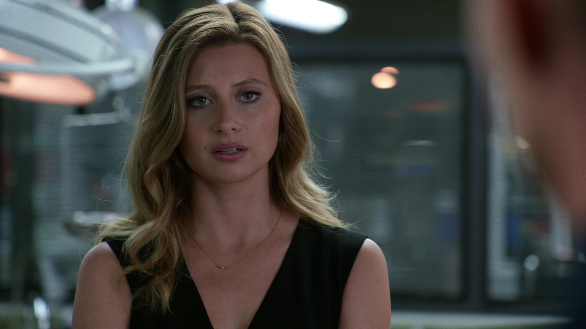 4x05 - Goon Struck - 0121 - Aly & AJ Fan Gallery